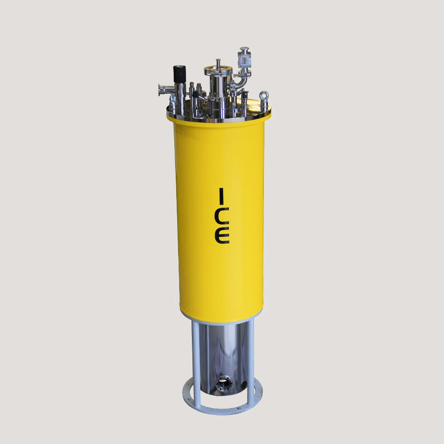 LNG (Liquefying Nitrogen Gas) Calibration Cryostat